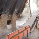 SAUTEC | Concepteur et fabricant de convoyeurs sauterelles mobiles.